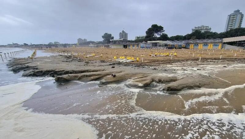 Spiaggia di Lignano, in arrivo 1,8 milioni dalla Regione per nuova ...
